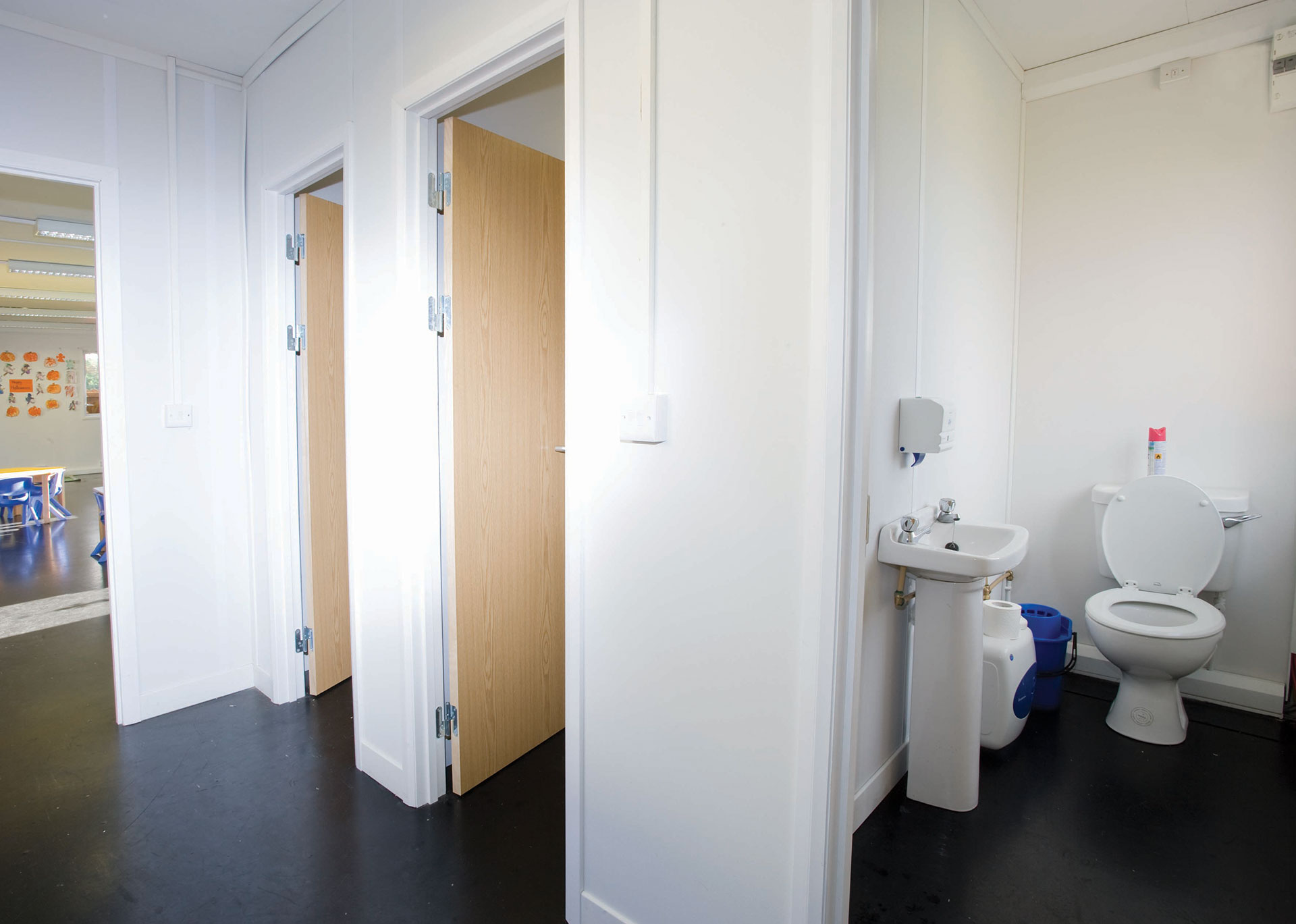 Blocs sanitaires autonomes | Portakabin® FR